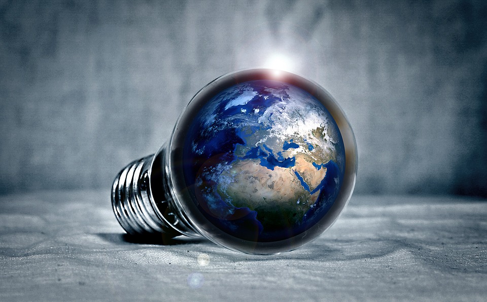 Simple ways to reduce your carbon footprint | FQ Magazine
